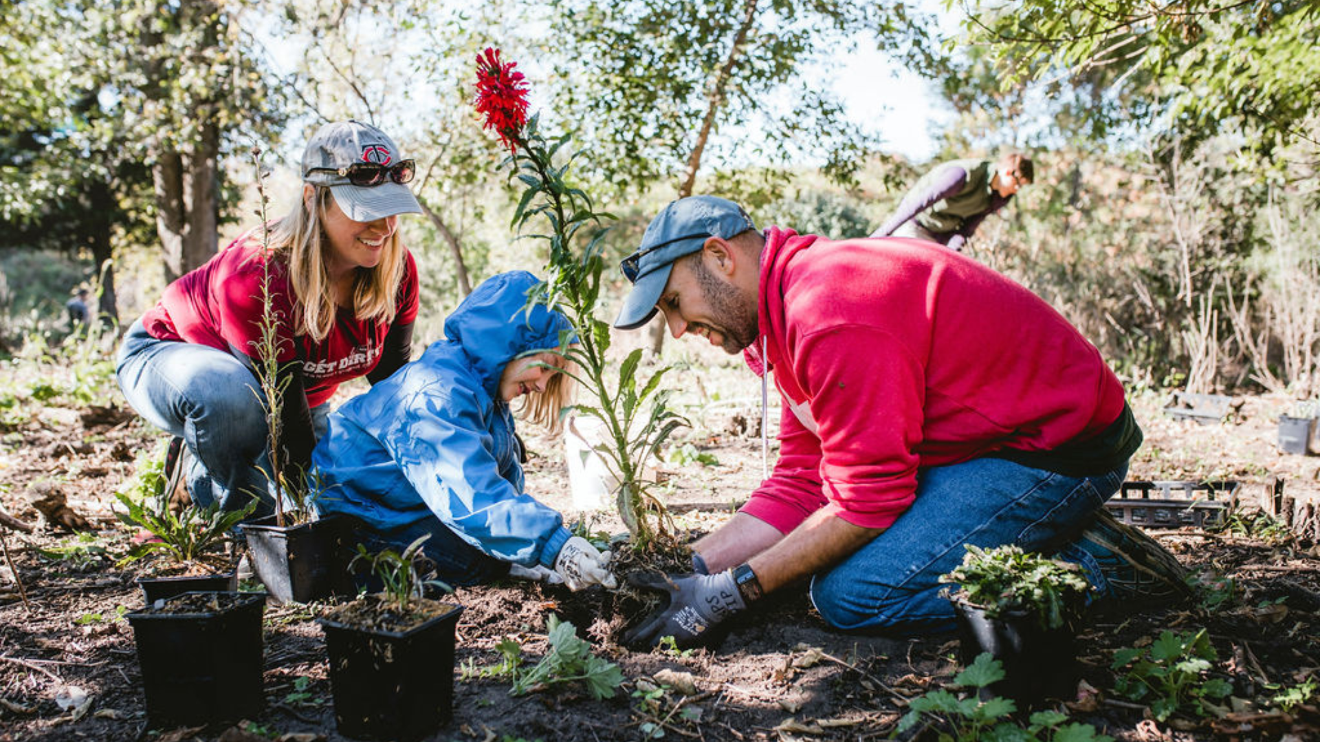 Outdoor Discoveries: Environmental Education Activities for Volunteer ...